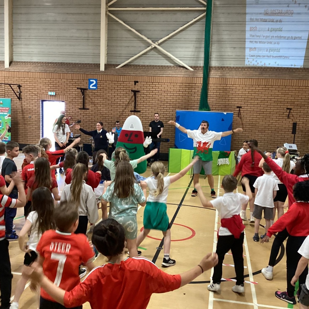St Joseph's Catholic Primary School - Year 3 and 4 Urdd Jambori Trip to ...